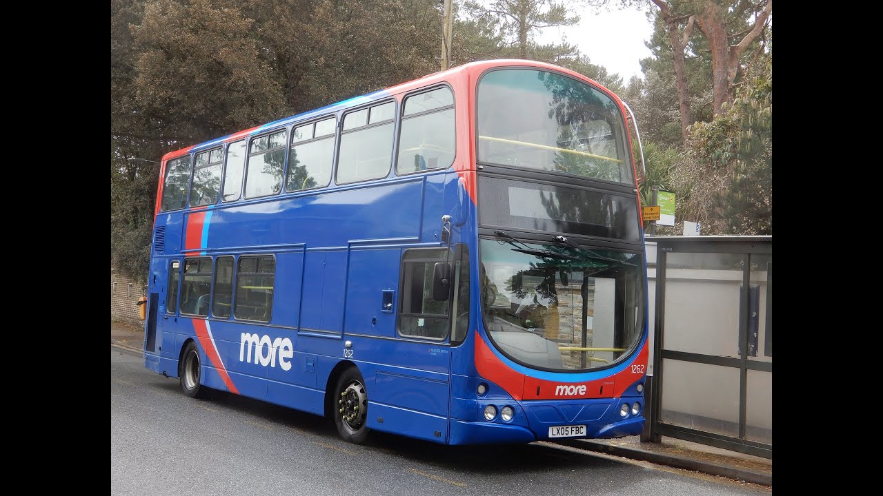 *LOUD* Go South Coast moreBus Volvo B7TL Wright Gemini 1262 LX05FBC on ...