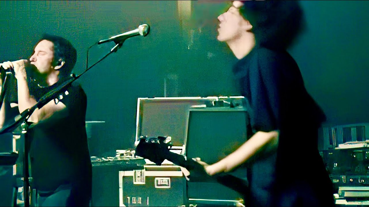 Nine Inch Nails - NIN: 1,000,000 (remix) - YouTube