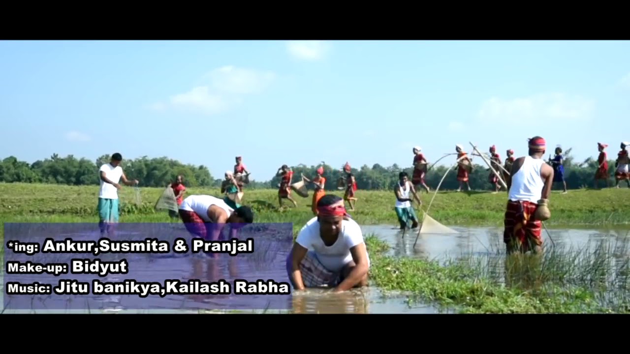 Japaburi Tarepoka, Singer :Mrinal Rabha,Dulu Moni - YouTube