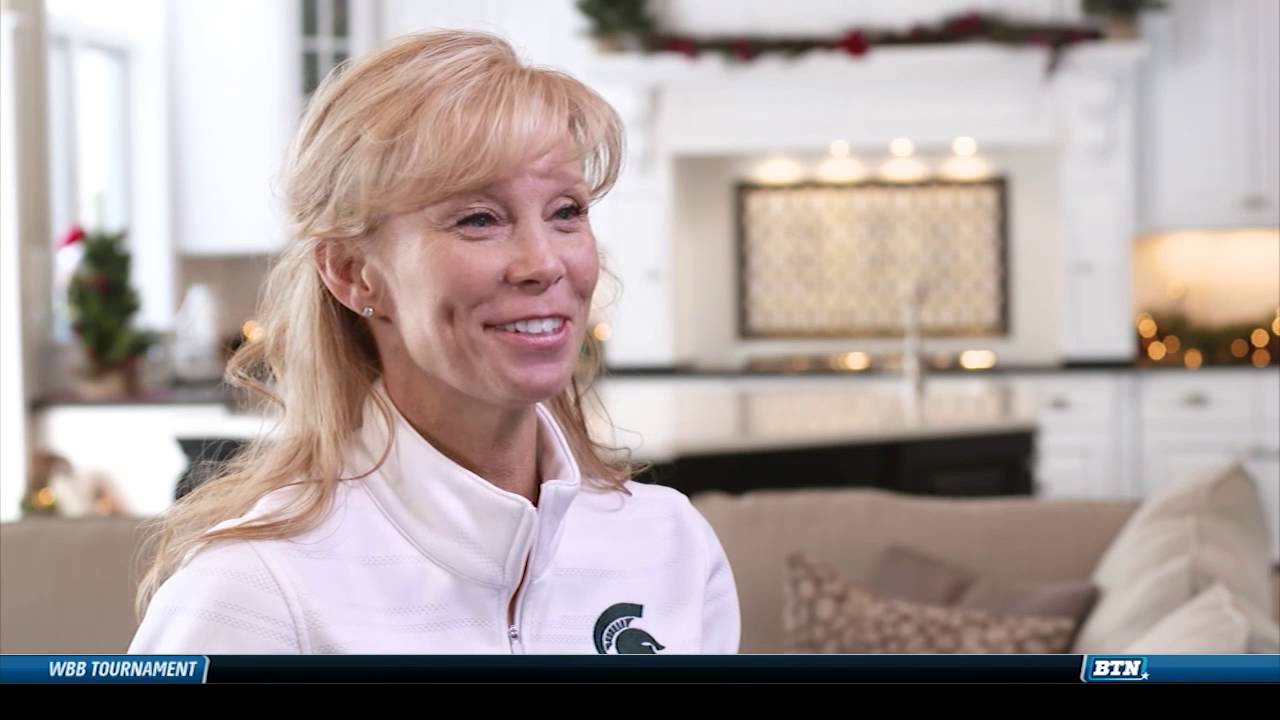 Suzy Merchant and Jerry Kill's Friendship - YouTube