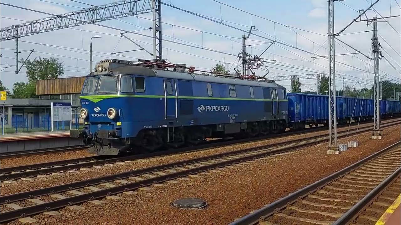 [16] Mix pociągów na stacji Tarnów Mościce I Et22-912 PKP Cargo, IC Cracovia, i wiele innych ...