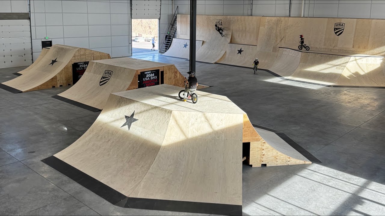 Men’s C1 Pro BMX Freestyle Competition - YouTube