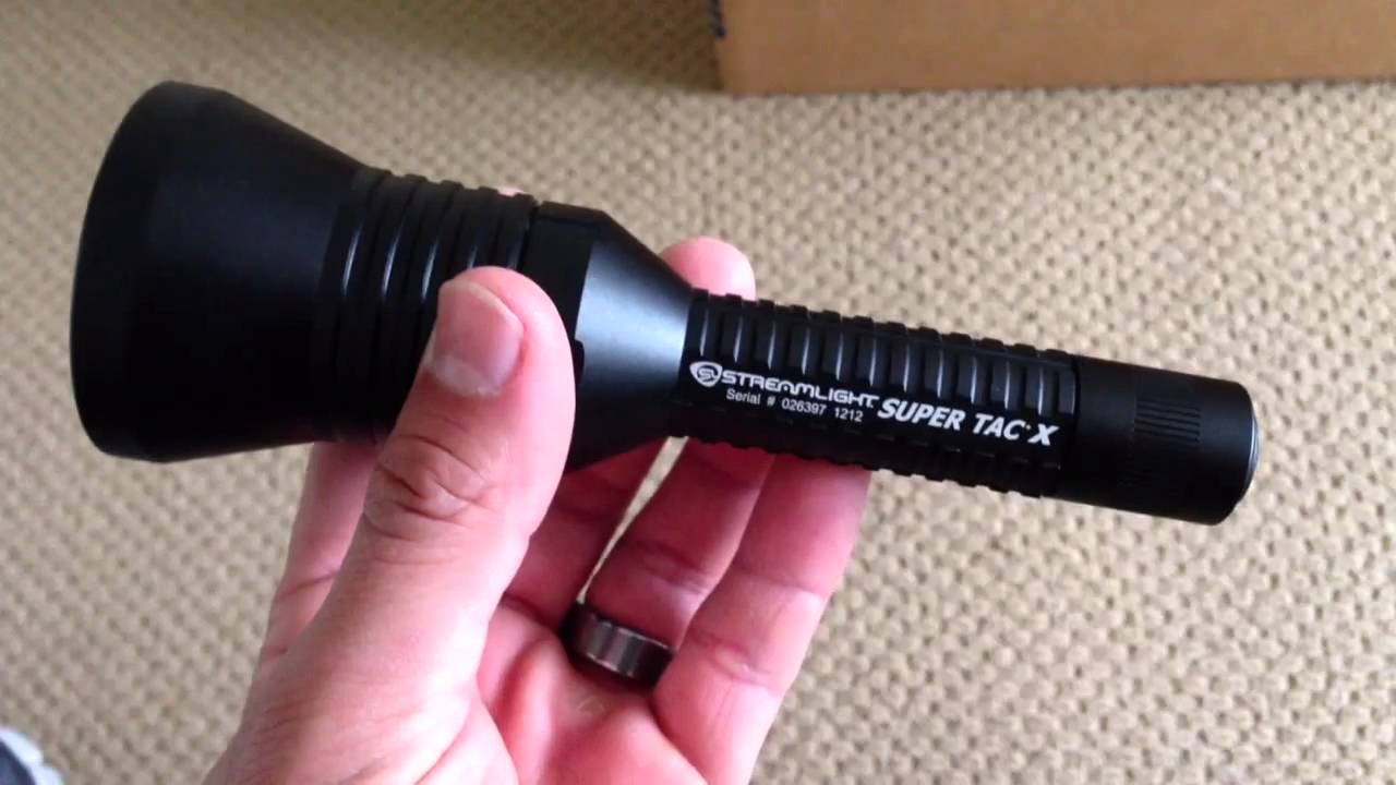 Streamlight super tac x - YouTube