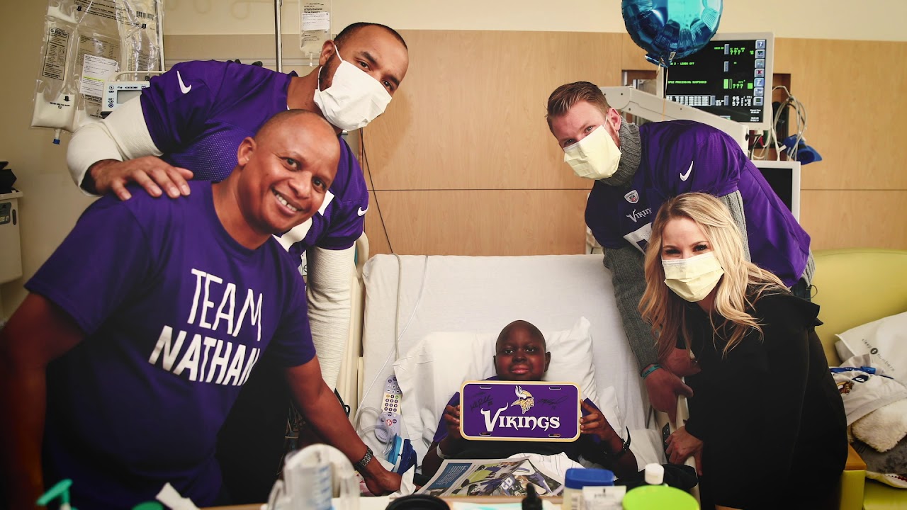 Kyle Rudolph gets gratitude from families he has helped - YouTube