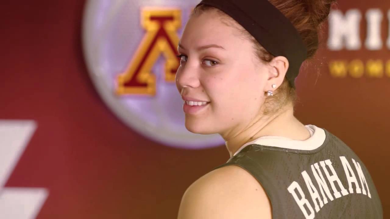 Welcome Back Rachel Banham! - YouTube