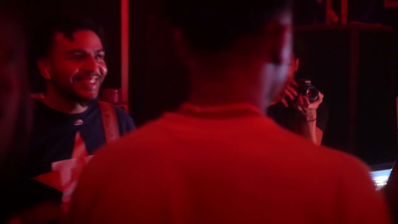 @18 Veno Listening to Unreleased Music #LL18 - YouTube
