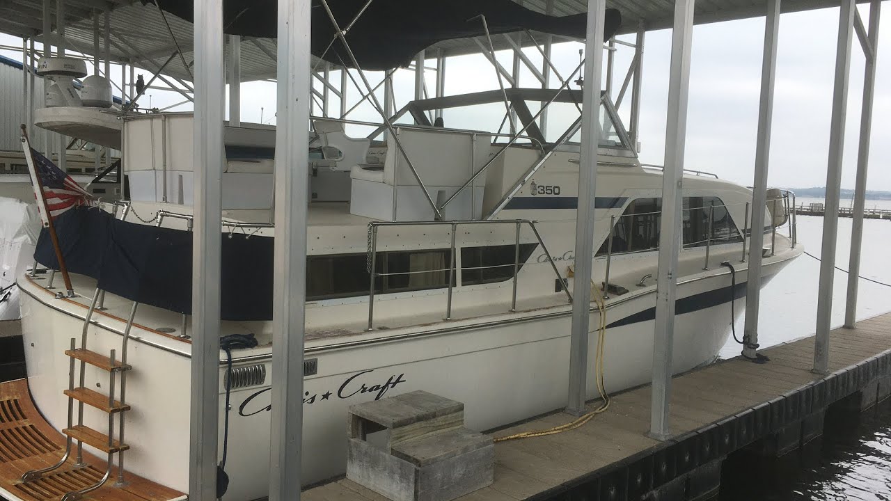 1980 35’ Chris Craft Catalina 350 - YouTube
