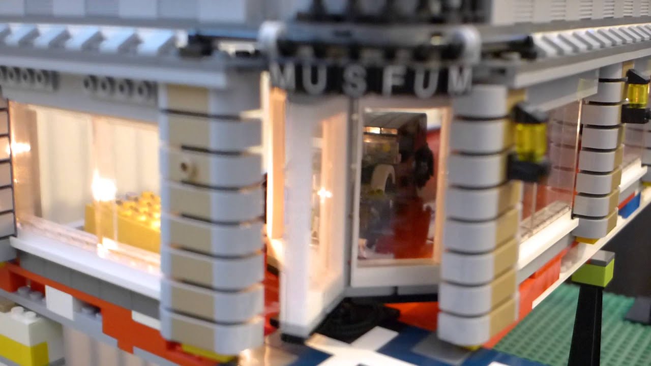 Lego Revolving Door - YouTube