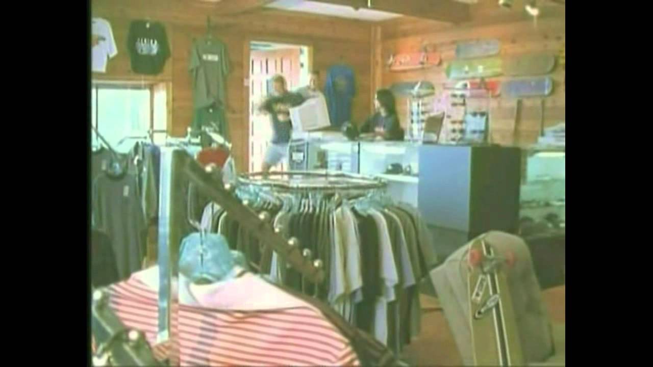 Technobabble - Big Nasty scene - YouTube