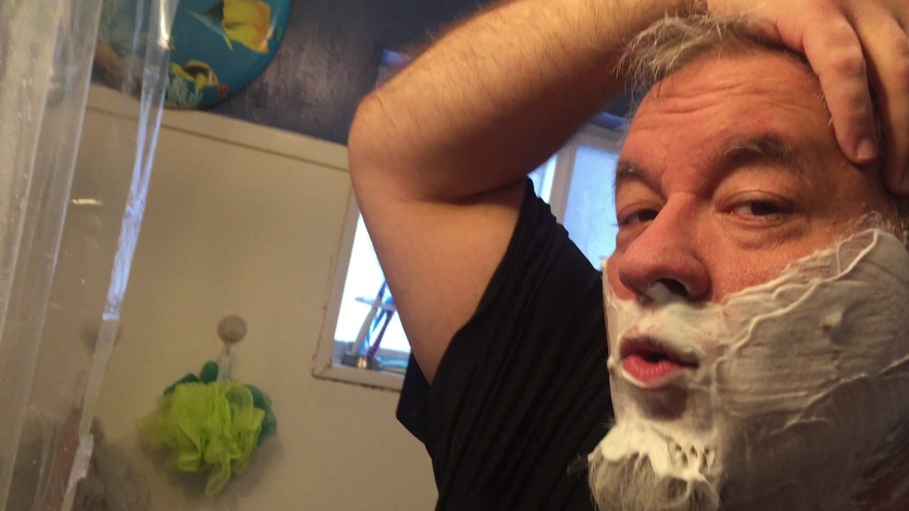 20161226 Max's first straight razor shave - YouTube
