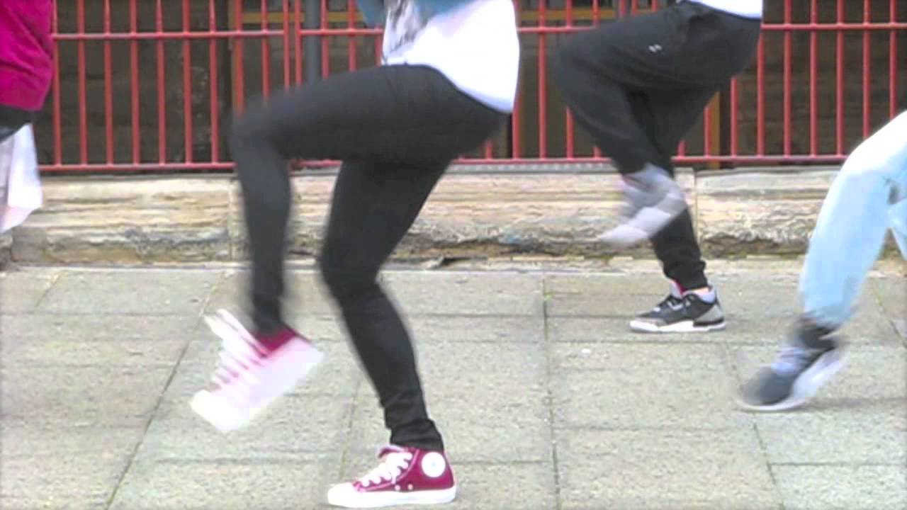 Penelope Shum HOUSE Chore. - Bucketheads, The Bomb. - YouTube