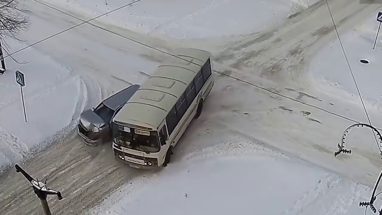 Russian crazy drivers car crash compilation November 2019 - YouTube