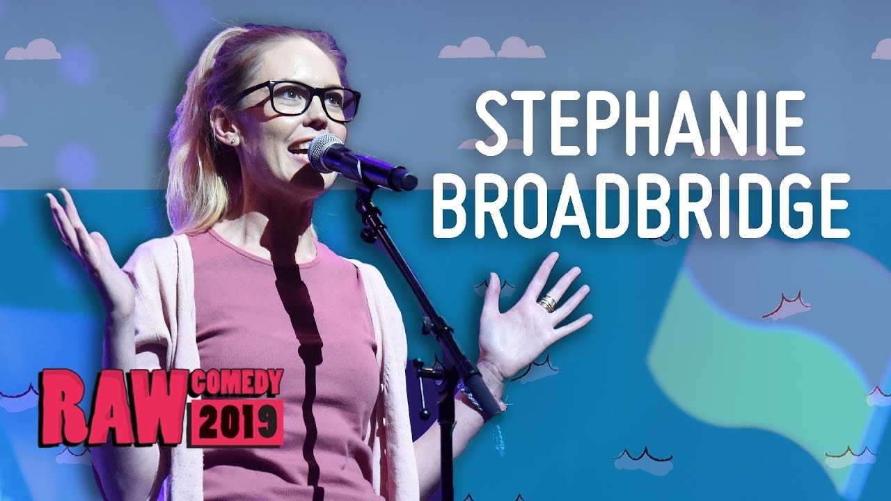 Stephanie Broadbridge(NSW) - RAW Comedy National Grand Final 2019 - YouTube