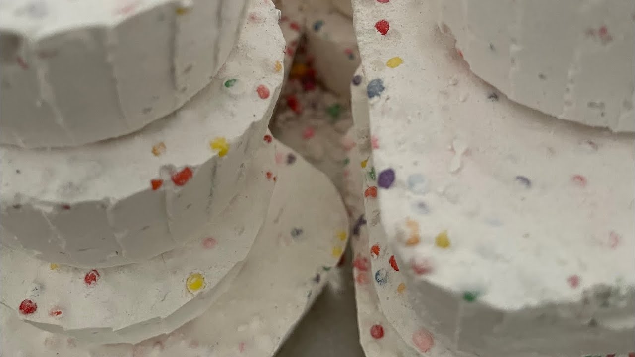 ASMR Foam Ball Infused Powdery Crumble 💕💕. This mix just melts 😍😍 - YouTube