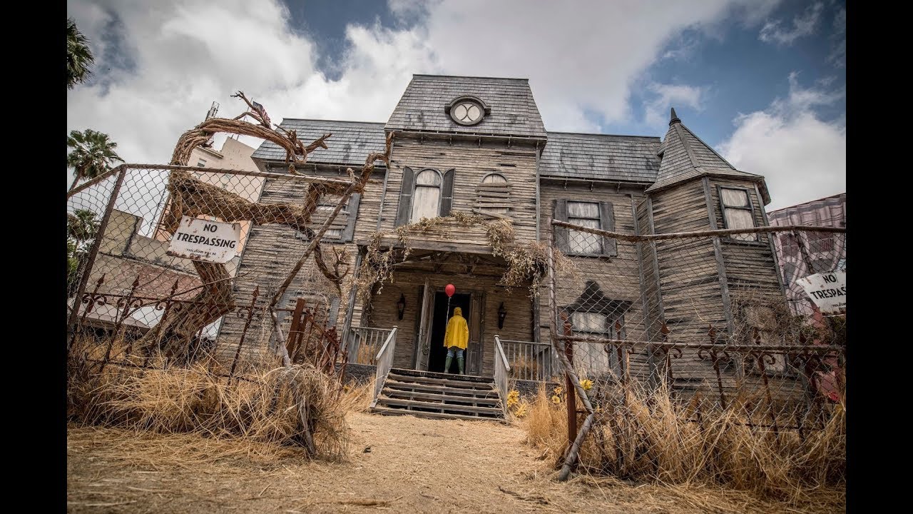 The IT Experience: Neibolt House Hollywood, H.D. Highlights! - YouTube