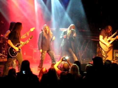 Varpunen jouluaamuna - Marco Hietala & Tommi "Tuple" Salmela, Raskasta ...