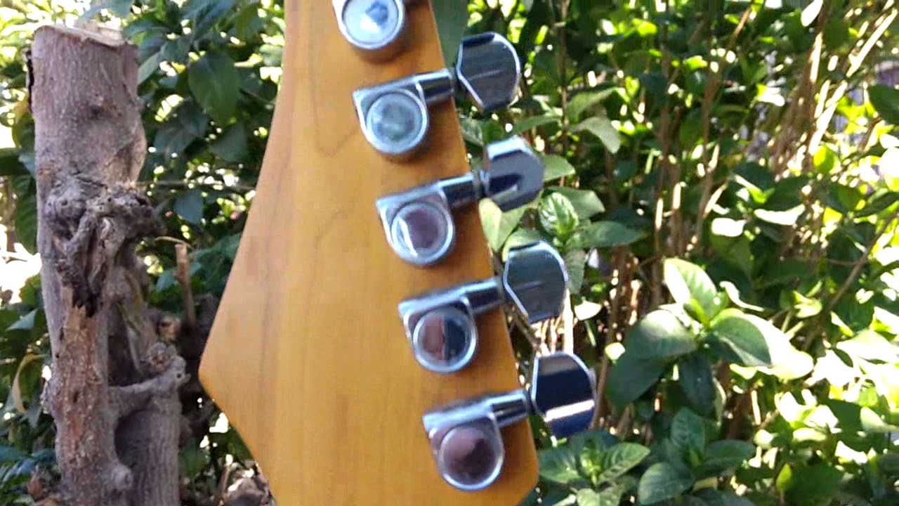 Cort Performer Series Stratocaster guitar - YouTube