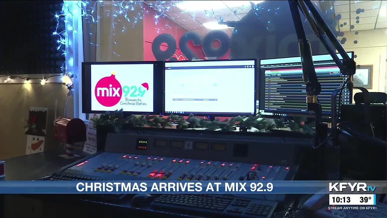 Mix 92.9 begins to play Christmas music - YouTube