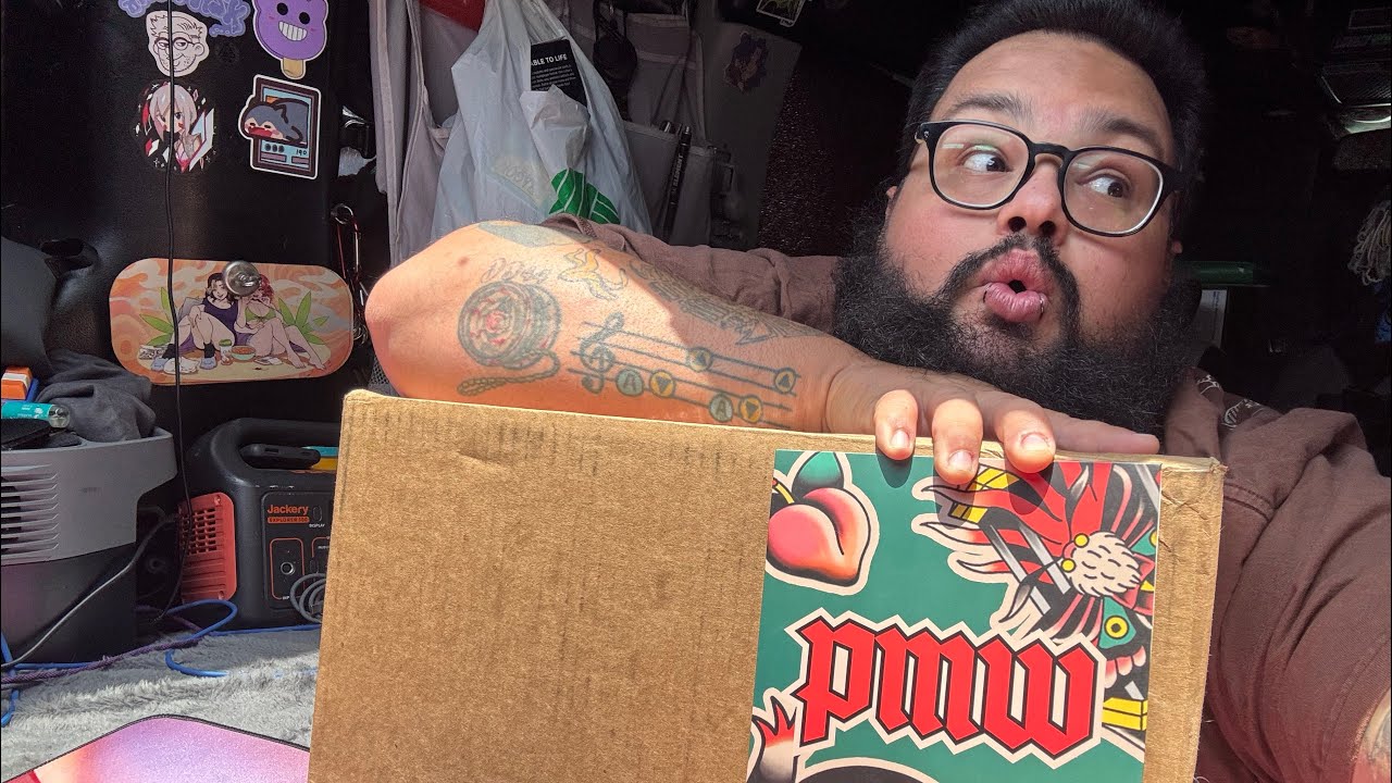 Pay Money Wubby Gamersupps unboxing - YouTube