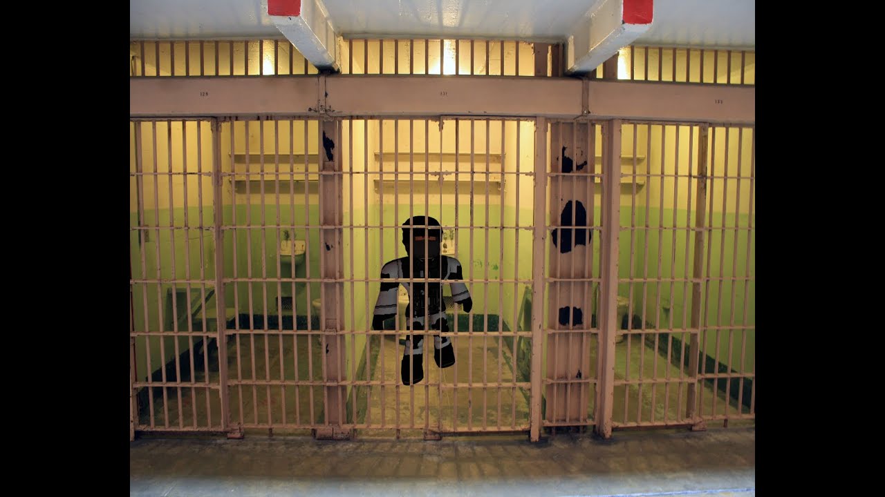 Containing people instead of SCP's | SCP:Facility Lockdown - YouTube