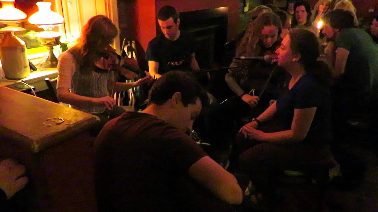 Tamar Shapiro-Tamir ft Tara Howley, Noa on violin - YouTube