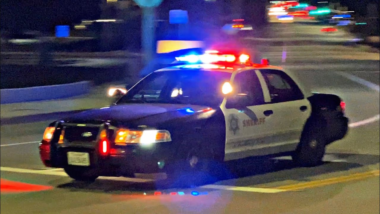 LASD Transit Units Responding Code 3 - YouTube