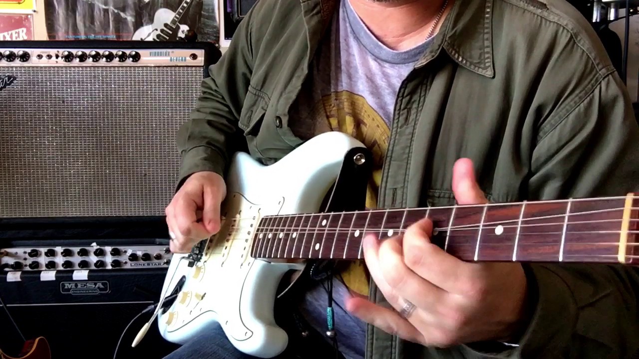 Blues Guitar Improvisation Licks Fender Stratocaster and Super Reverb ...