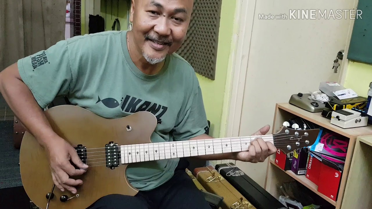 Guitar Emiya N-axe demo - YouTube