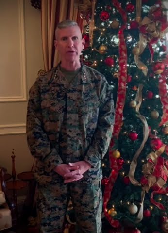2023 Holiday Greeting from USMC Commandant General Eric M. Smith - YouTube
