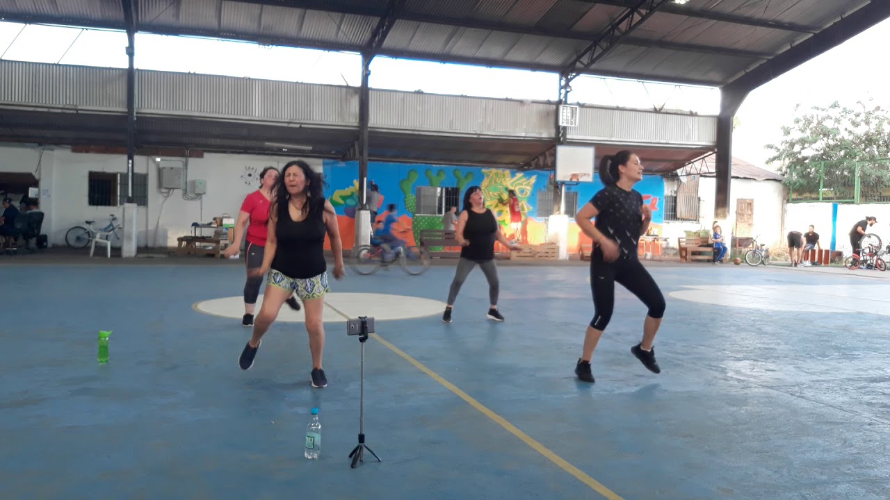 Clase de zumba 2c sábado 14 de Diciembre 2019 instructora leslie lagos ...