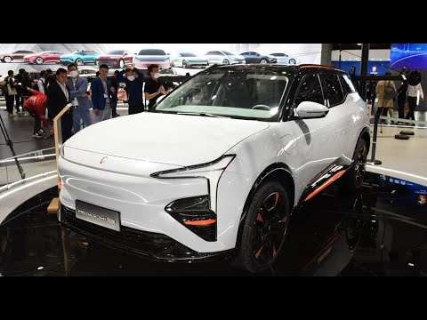2022 Evergrande Hengchi 5 high-end electric MPV SUV at the Exhibition ...