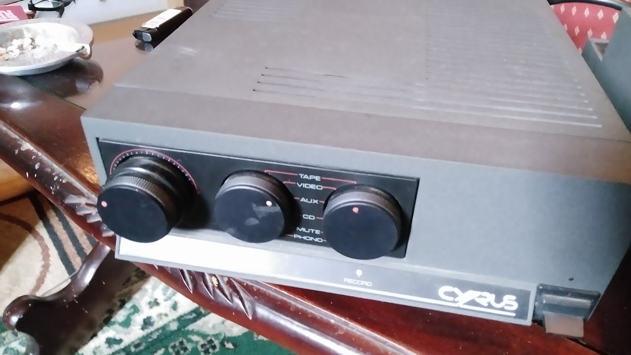 Mission Cyrus - Philips AG 9014 Valve Amplifier Mono - YouTube
