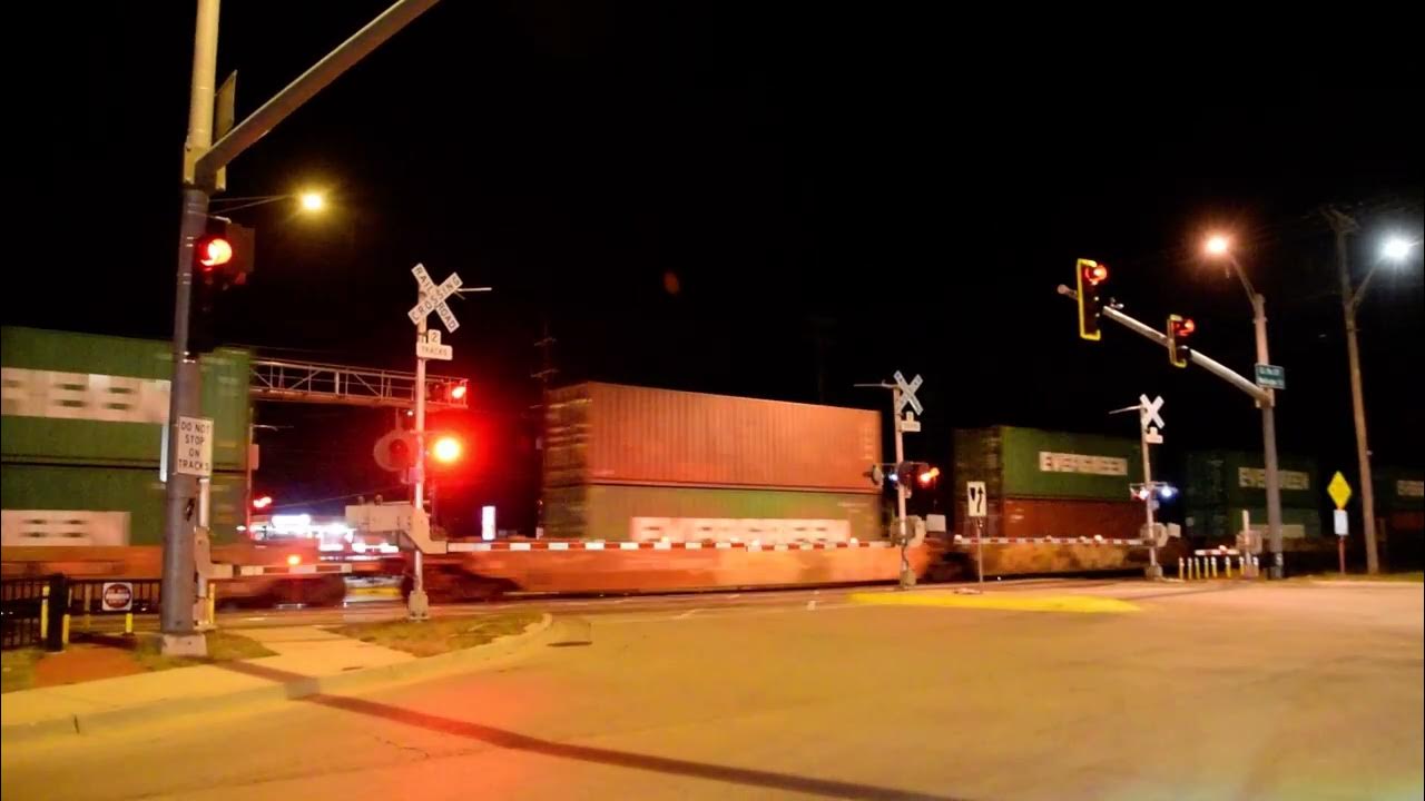 UP 6146 North - Braidwood, IL - YouTube