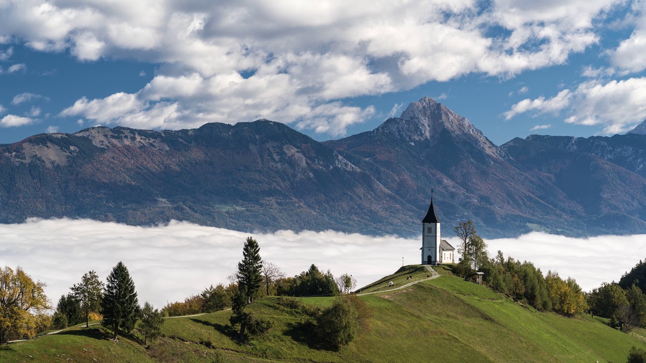 Cloud Inversion in 4k - YouTube