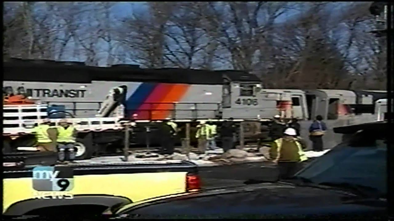 NJ Transit Train Derailment February 21st, 2007 - YouTube