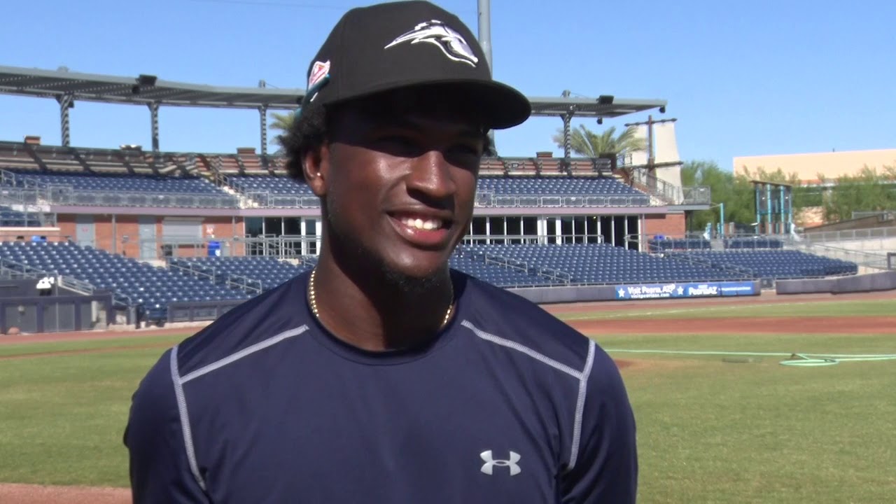 Jazz Chisholm and Lucius Fox bringing pride to Bahamian baseball - YouTube