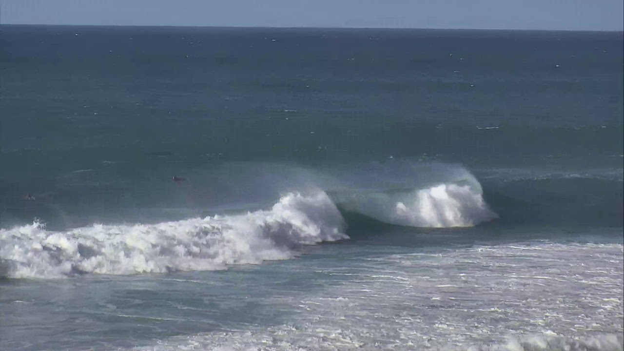 Pipeline Surfing Cam 01-15-2018 18:00:20 - 19:00:21 - YouTube