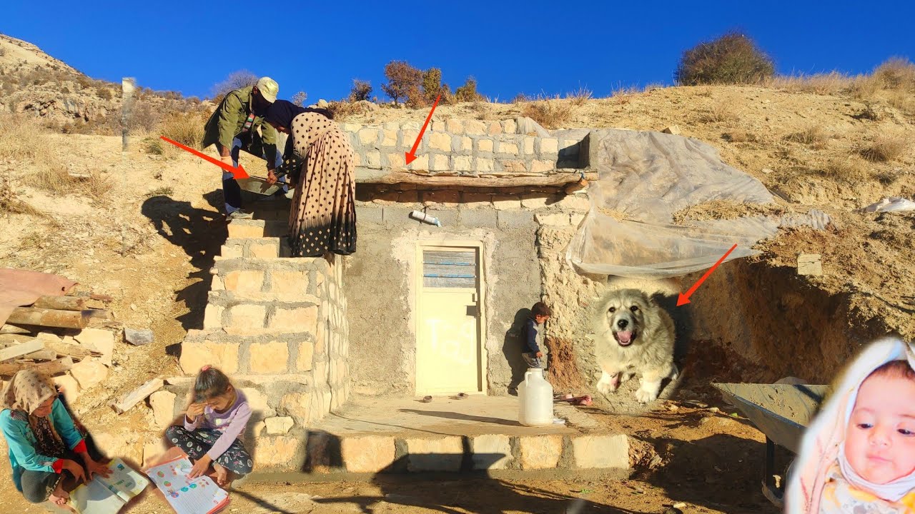 Kind hands: the rescue of a nomadic mother by a cameraman and a worker - YouTube