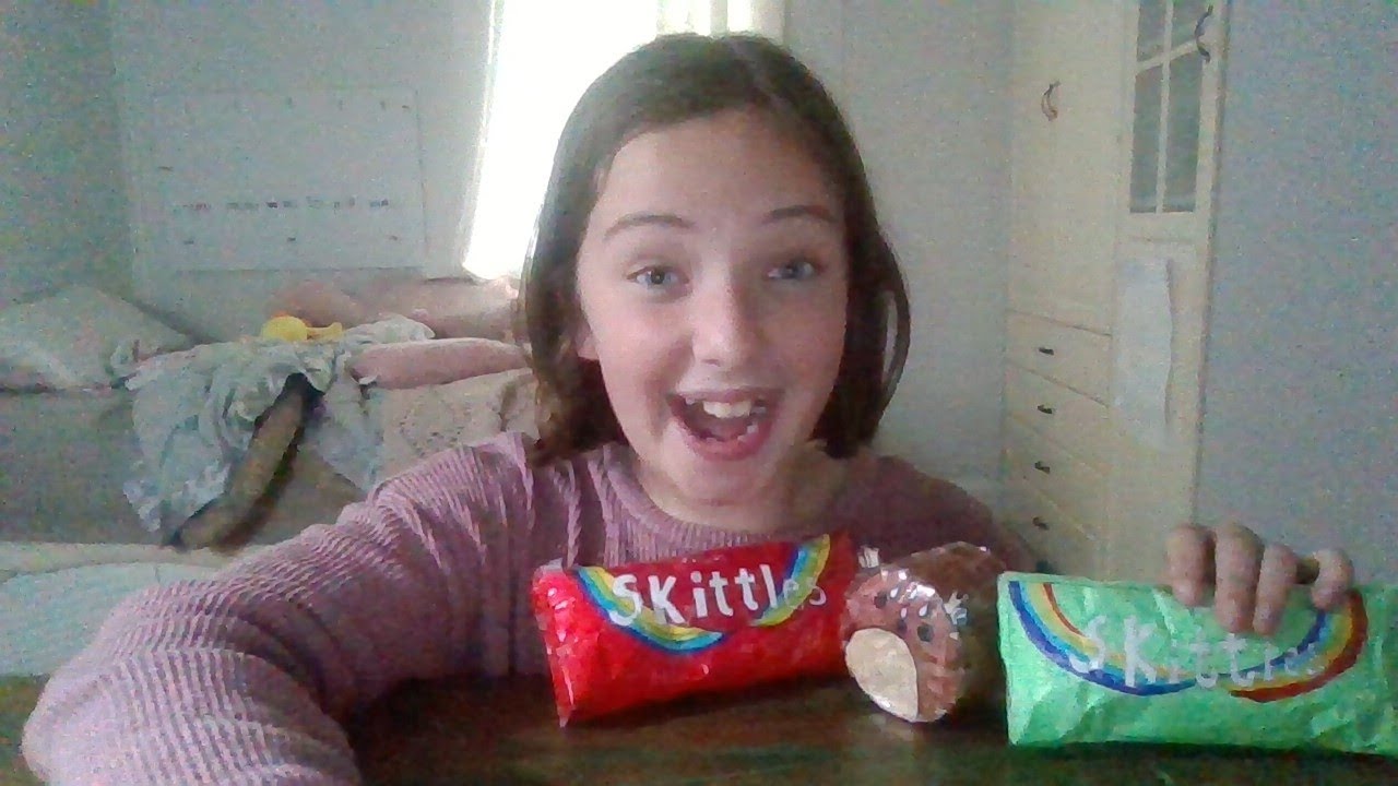 Emma Rates My Papersquishys - YouTube