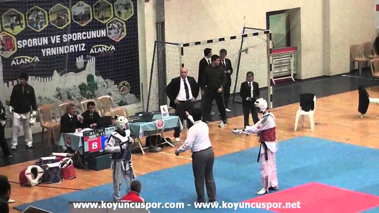 63kg Umut Bildik - Caglar Uludag (2013 Turkish Senyor TKD Championships ...