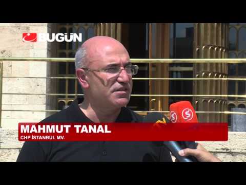MİLLETVEKİLLERİ DE 'SIFIR' YAZAN TİŞÖRT GİYİDİ