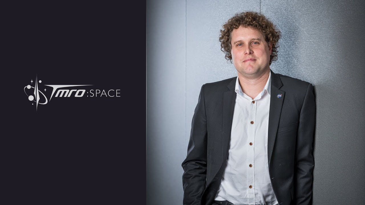 TMRO:Space - The man behind Rocket Lab, Peter Beck - YouTube