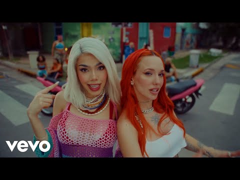 Kenia Os, La Joaqui - Kitty (Video Oficial)