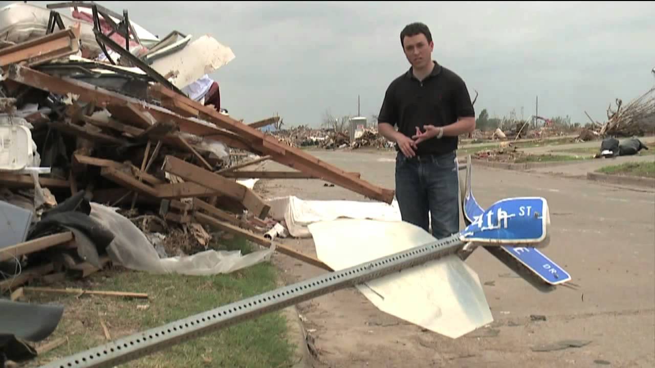 Mark Meredith reporter liveshots and standups - July 2013 - YouTube