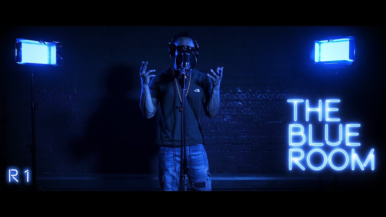 R1 | -S2 EP 18- [The Blue Room] | First Media TV - YouTube