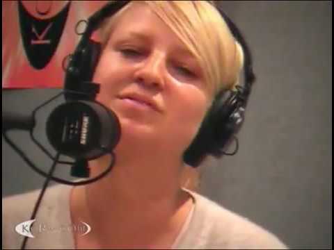 Sia - I Go To Sleep (Live at KCRW 2006)