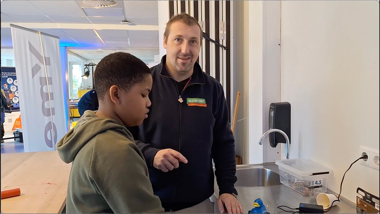 Experiment #325: Vuur maken met een Tesla coil 🔥 - YouTube