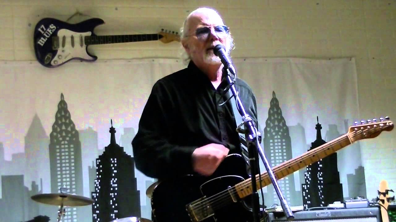 Deke Leonard at Walthamstow 13/9/13 - YouTube