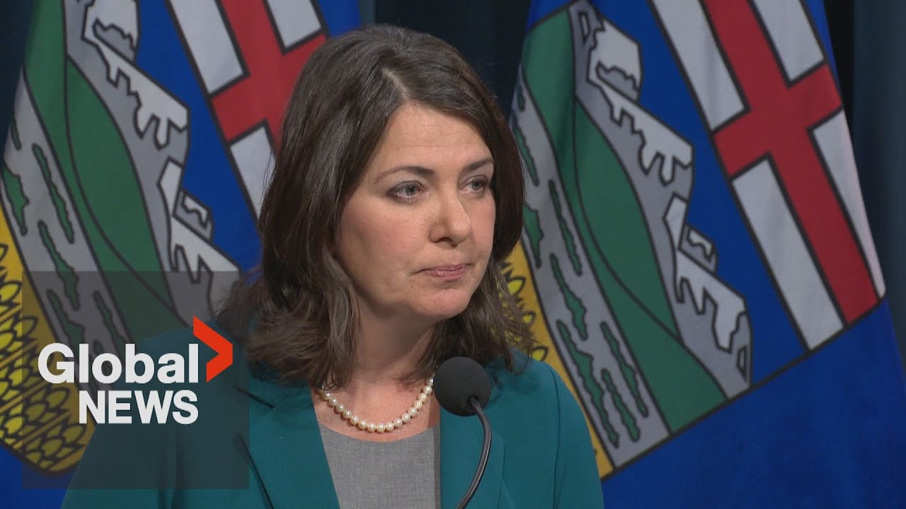 Alberta Premier Danielle Smith discusses viral handshake with Trudeau ...