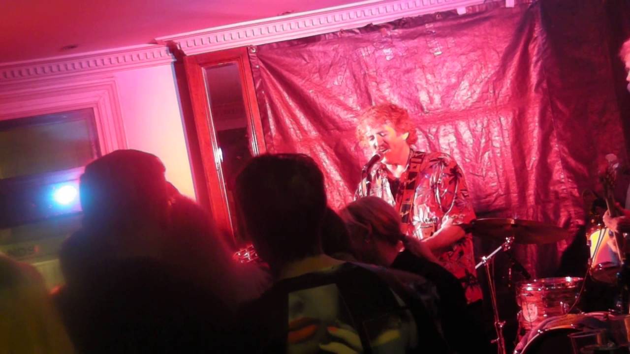 Barry Leef Band, Lowdown @The Unity - YouTube